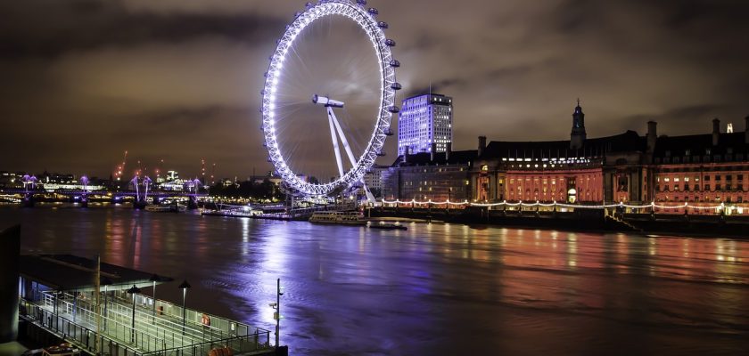 The London Eye — is the greatest construction of the Millennium ...